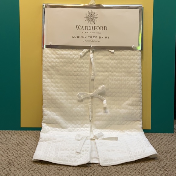 Waterford | Holiday | Waterford Christmas Tree Skirt | Poshmark